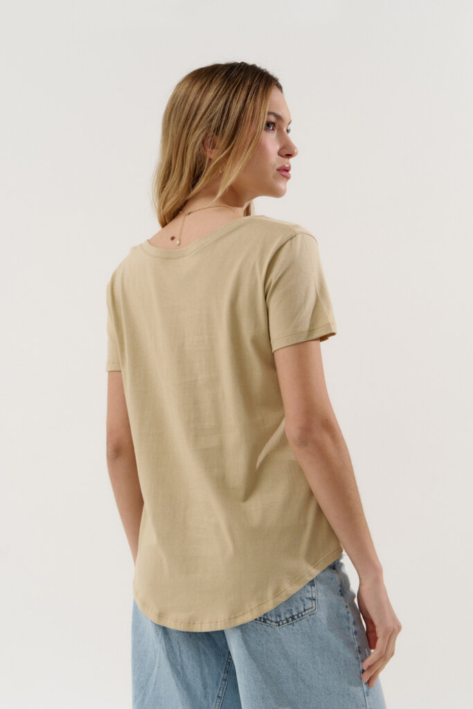 Remera Basic Two | NARE MODA